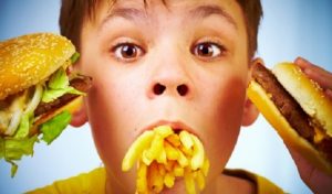 9 Deadly Side Effects Of Junk Food On Kids