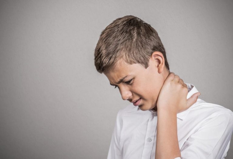 Neck Pain in Children: Causes, Diagnosis and Treatment